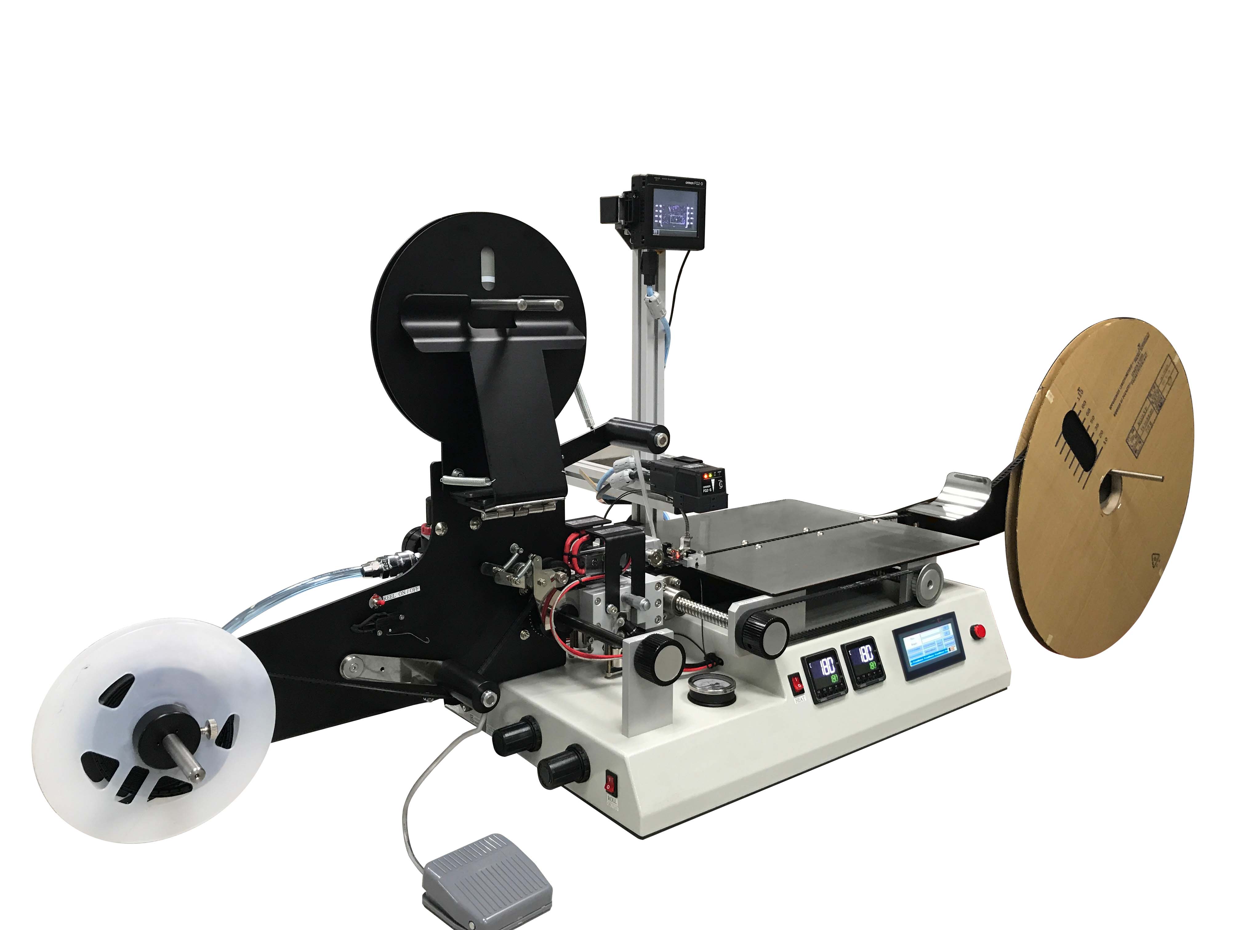 Machine de mise en bande semi-automatique universelle